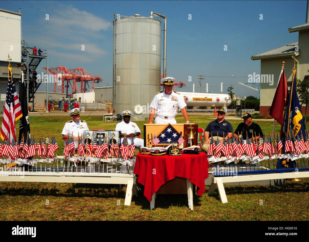 Uss theodore roose hi-res stock photography and images - Alamy