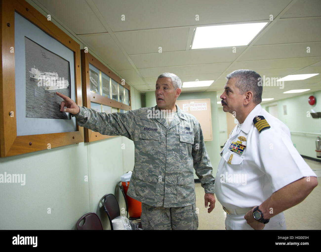 Bouchard class hi-res stock photography and images - Alamy