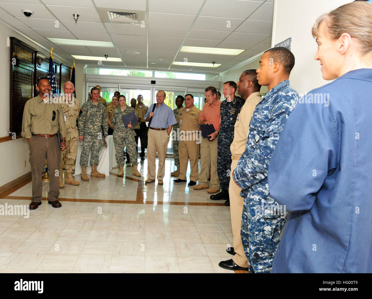 U s navy hospital guantanamo bay hi-res stock photography and images ...
