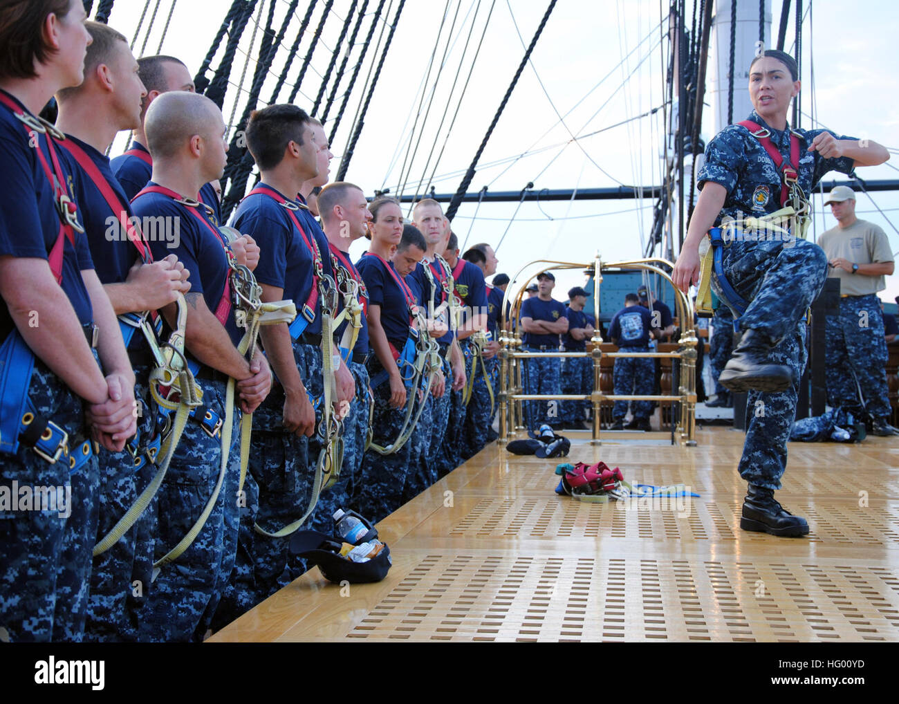 Uss constitution oldest commissioned us hi-res stock photography and ...