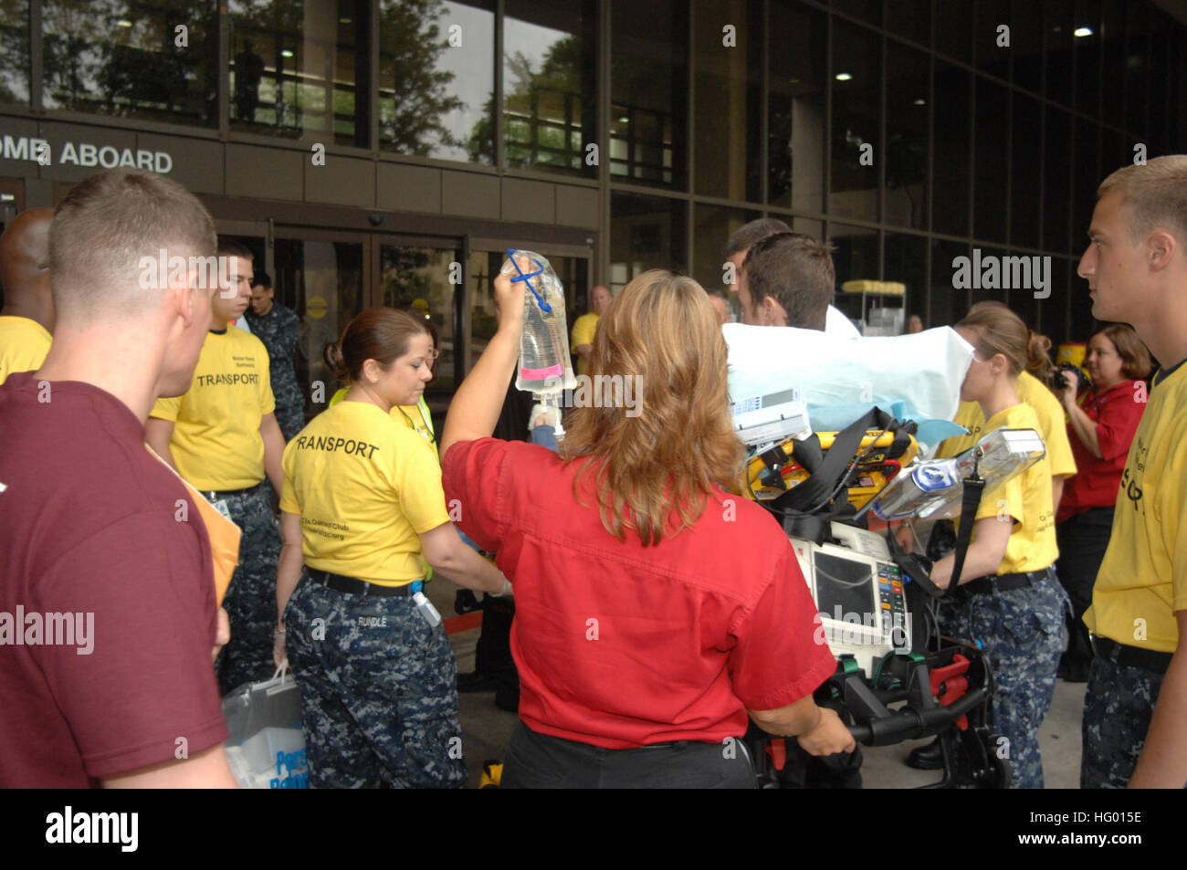Old military ambulance hi-res stock photography and images - Alamy