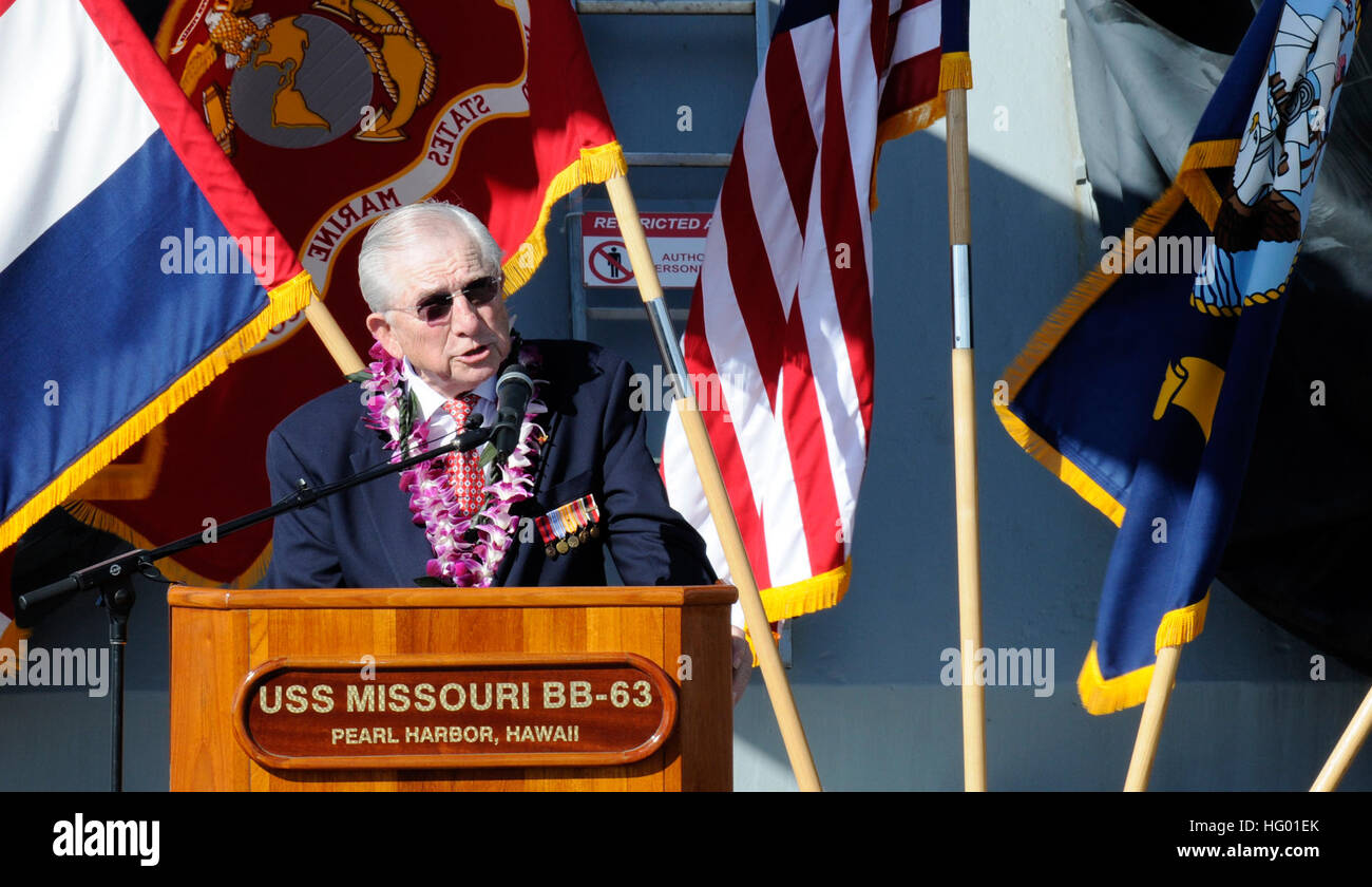 Dr e bruce heilman hi-res stock photography and images - Alamy