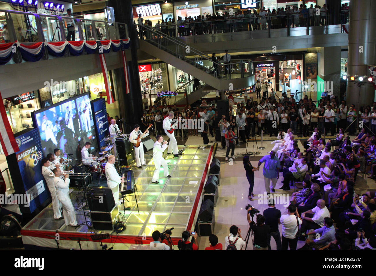 Sm Mall Cebu City Philippines High Resolution Stock Photography and ...
