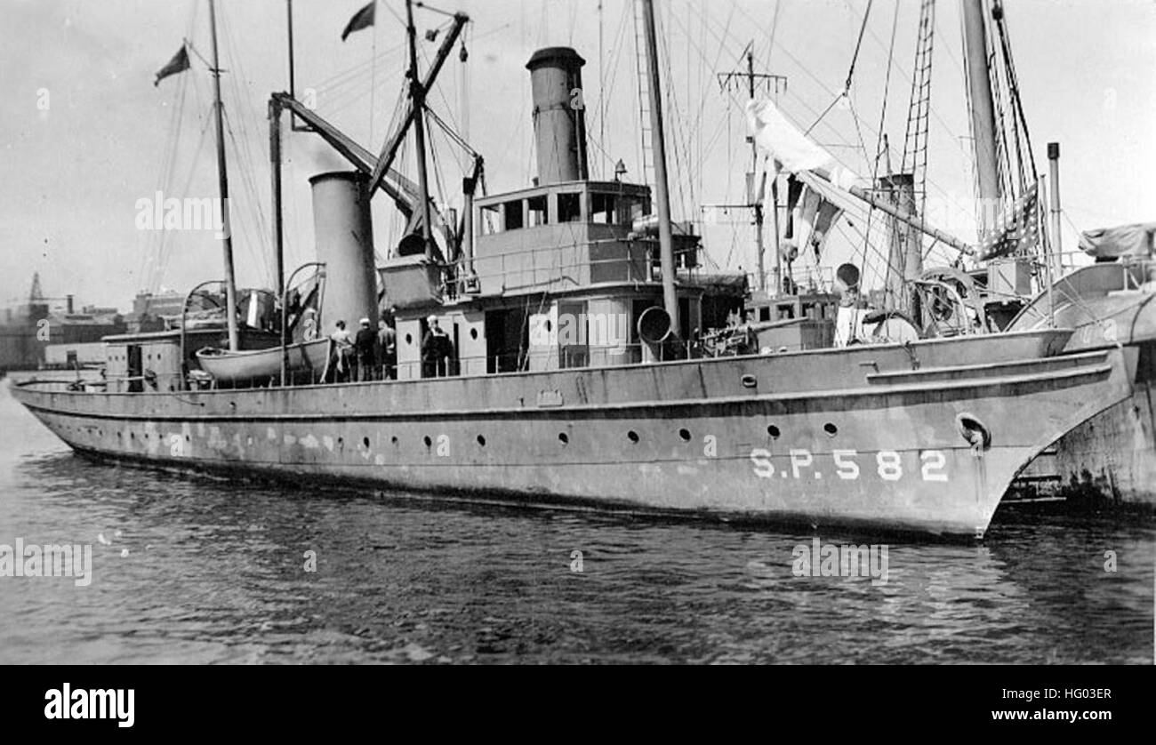 USS Halcyon II Stock Photo - Alamy