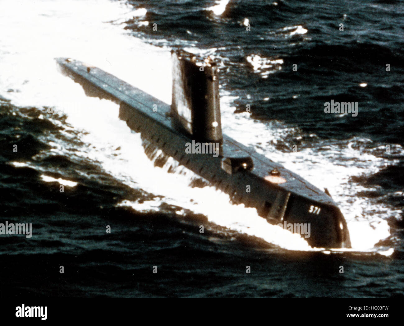 USS Nautilus (SSN-571) underway at sea in November 1955 Stock Photo - Alamy