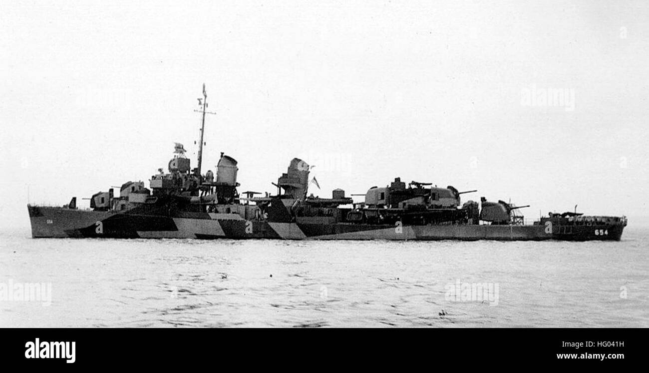 USS Bearss (DD-654) at sea on 17 April 1944 Stock Photo - Alamy