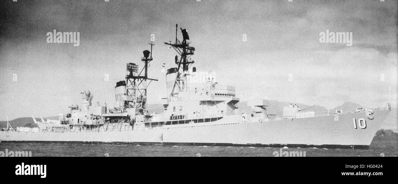 USS King (DLG-10) underway at sea c1961 Stock Photo - Alamy