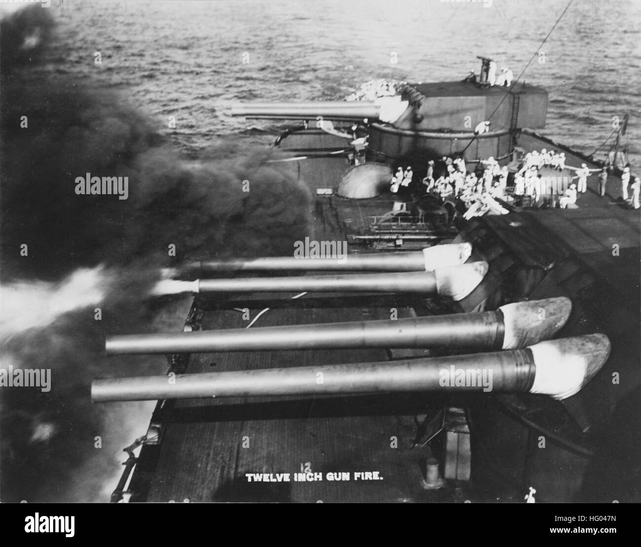 USS Arkansas (BB-33), a Wyoming-class battleship, is shown underway ...