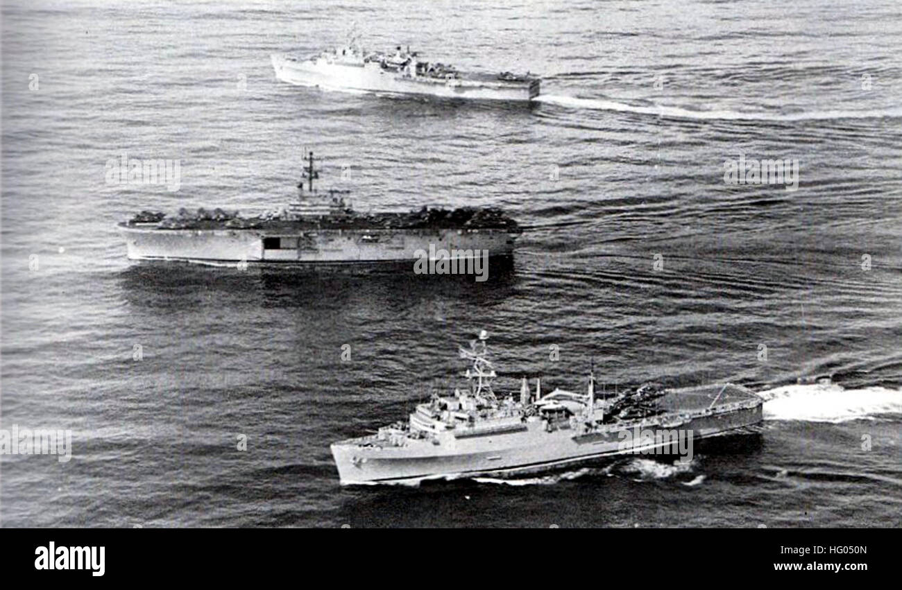 USS New Orleans (LPH-11), USS Ogden (LPD-5) and USS Dubuque (LPD-8 ...