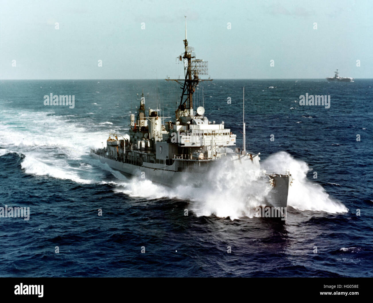 Uss rowan hi-res stock photography and images - Alamy