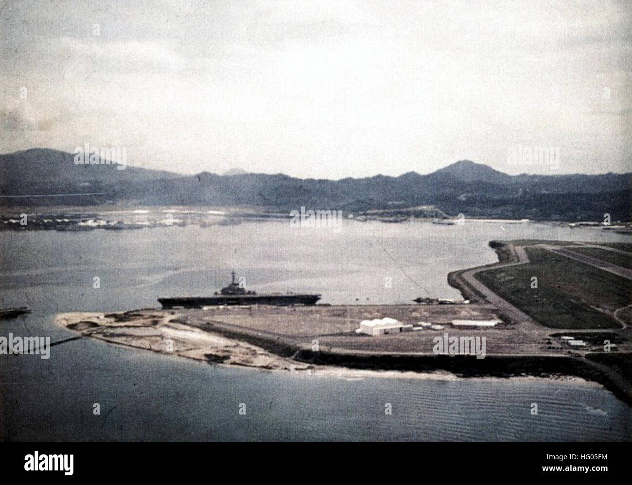 USS Bennington (CVS-20), an aircraft carrier, is pictured at Subic Bay ...