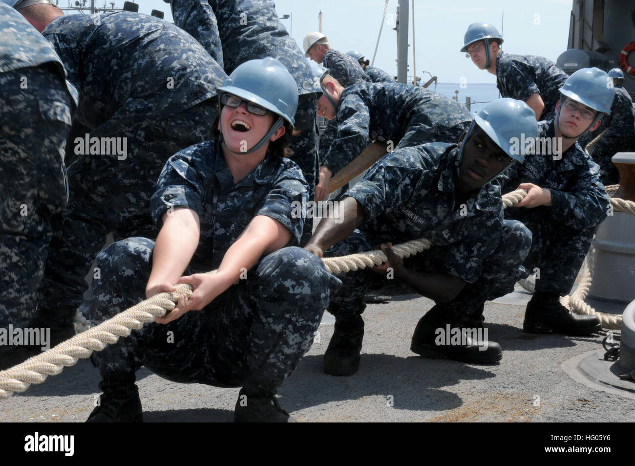 Seamen aboard amphibious dock hi-res stock photography and images - Alamy