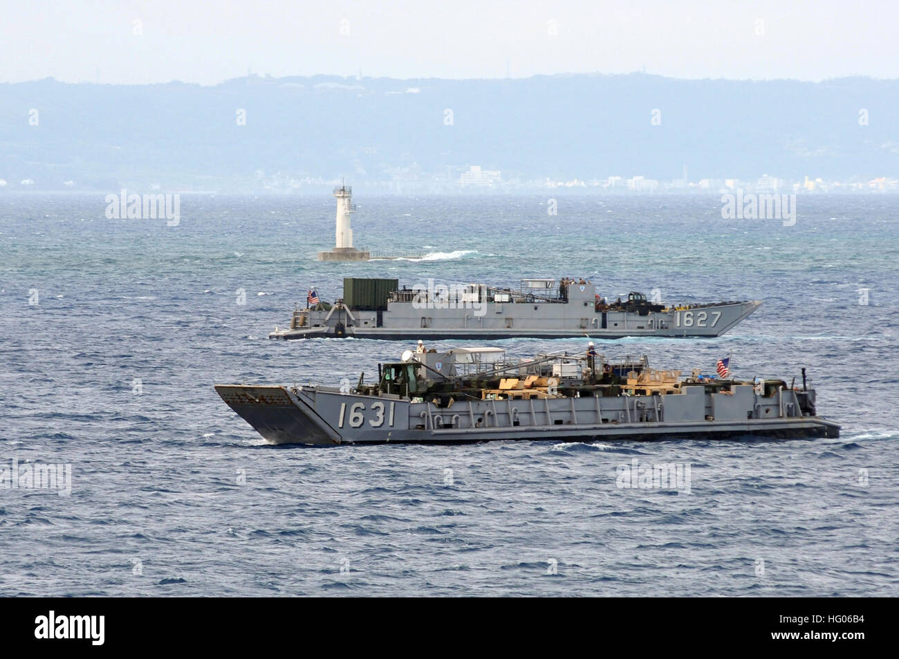Landing craft unit 1631 hi-res stock photography and images - Alamy