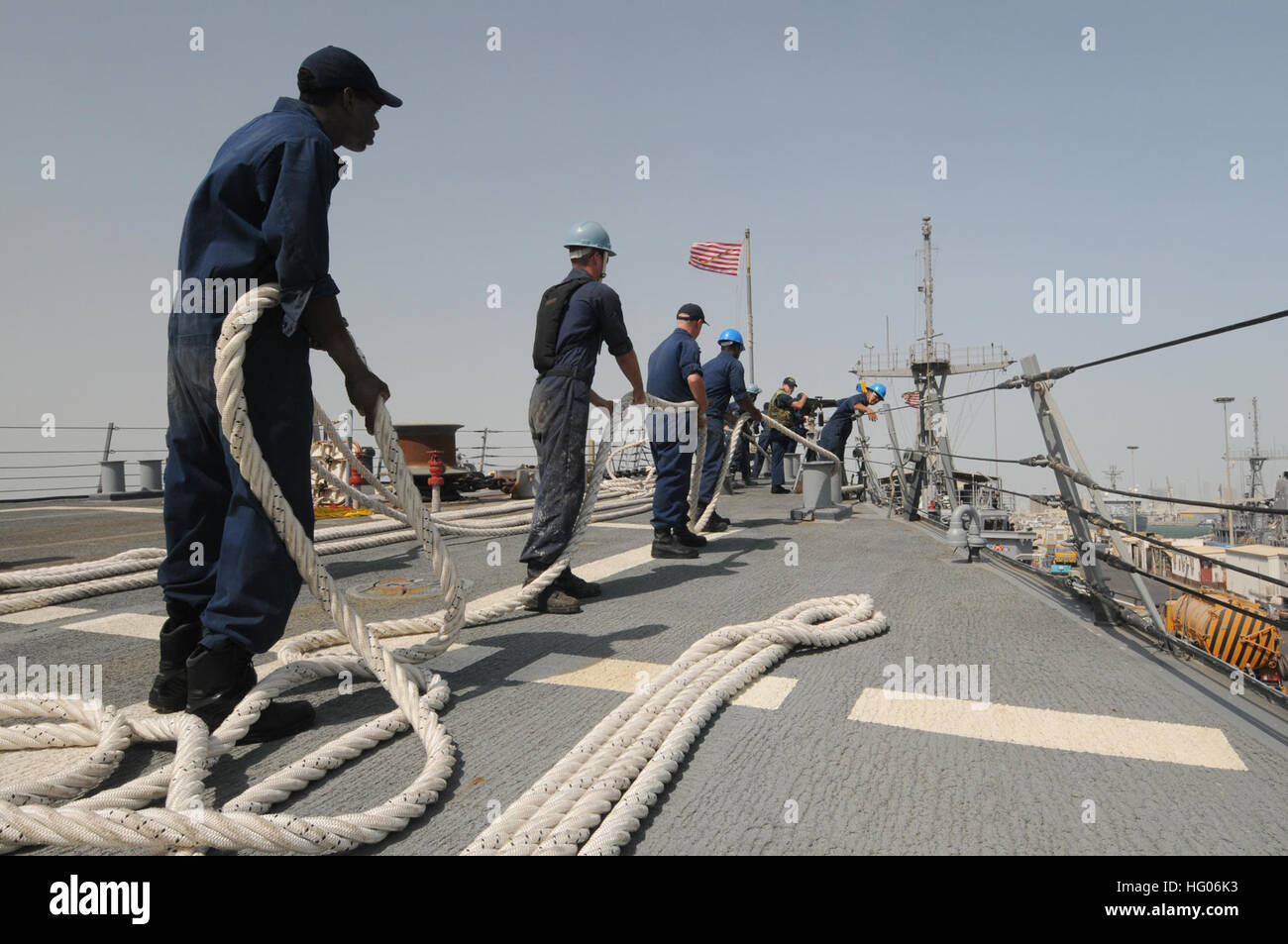 Mina salman port hi-res stock photography and images - Alamy