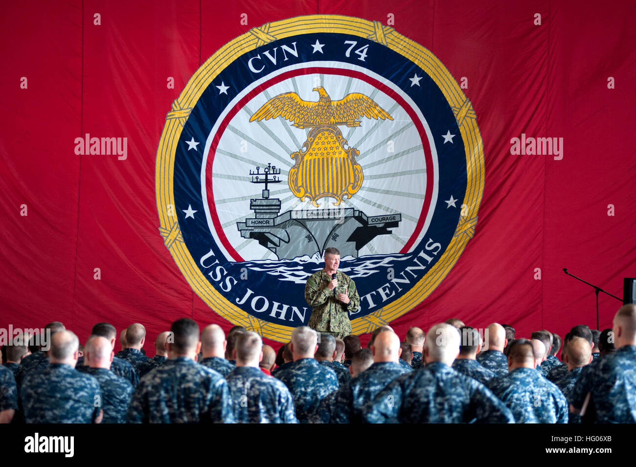 Chief petty officers cpo day hi-res stock photography and images - Alamy