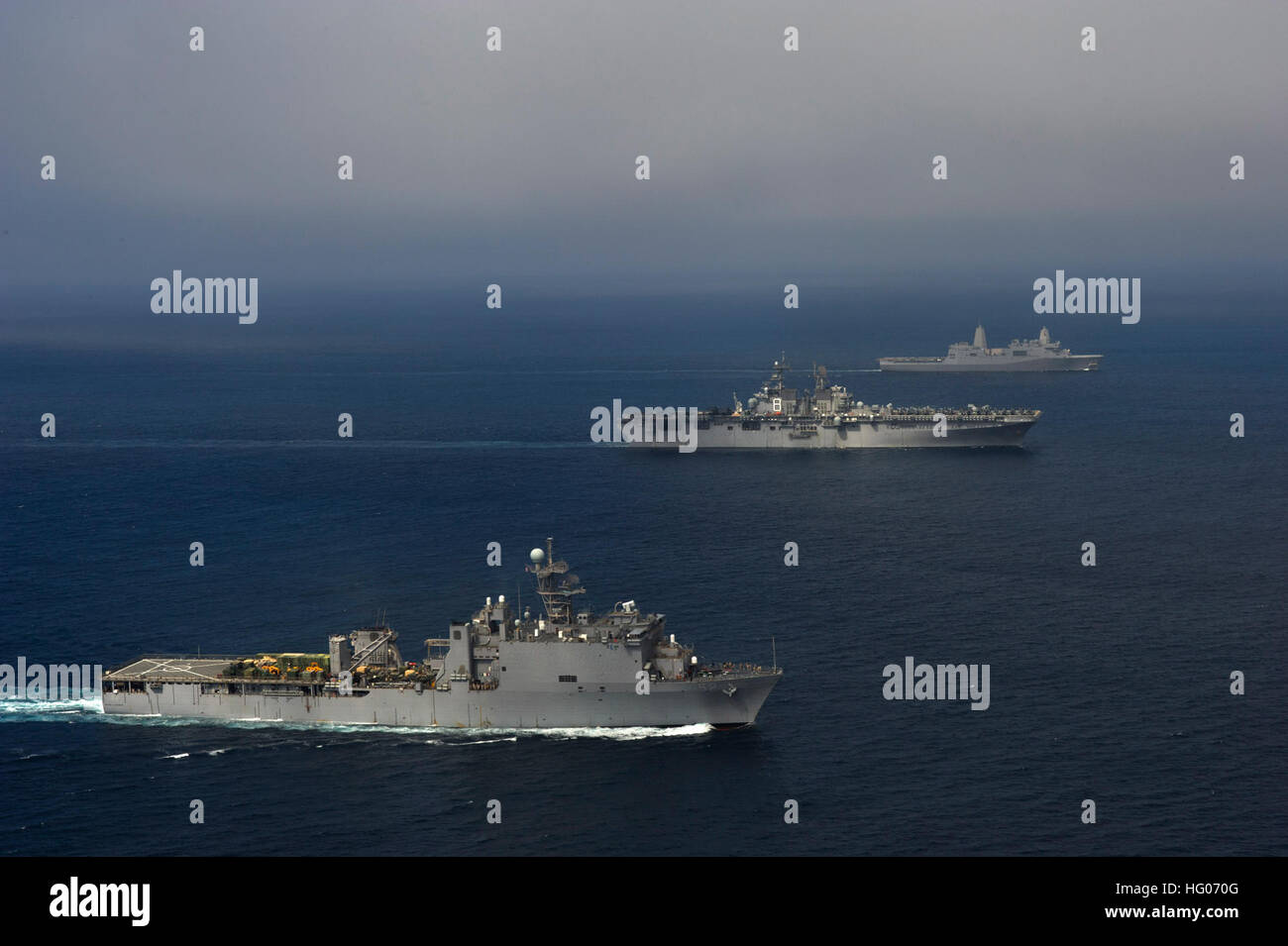 USS Pearl Harbor (LSD 52), USS Makin Island (LHD 8), and USS New ...
