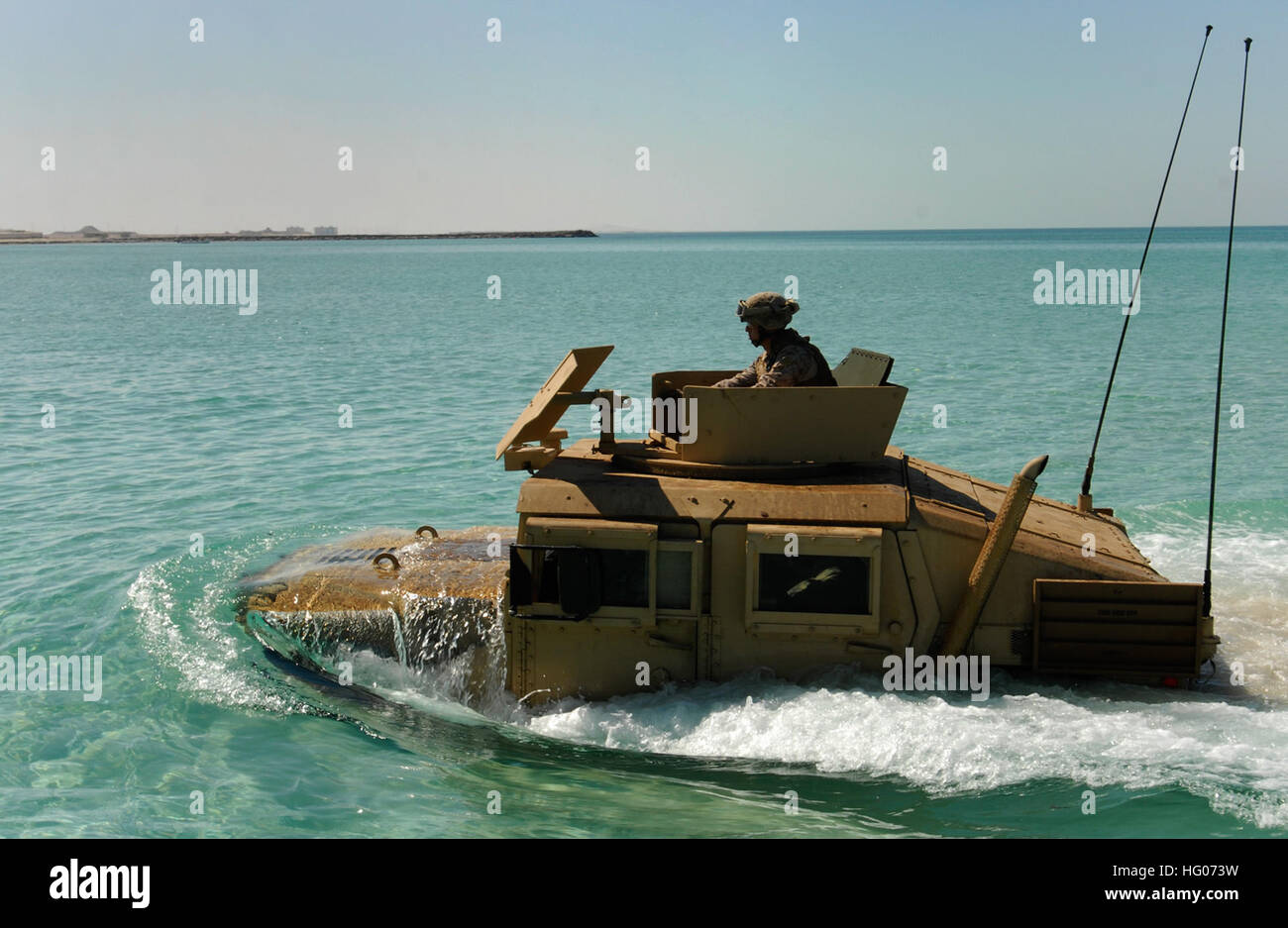 Humvee gulf war hi-res stock photography and images - Alamy