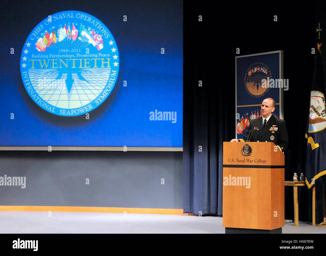 Greenert r hi-res stock photography and images - Alamy