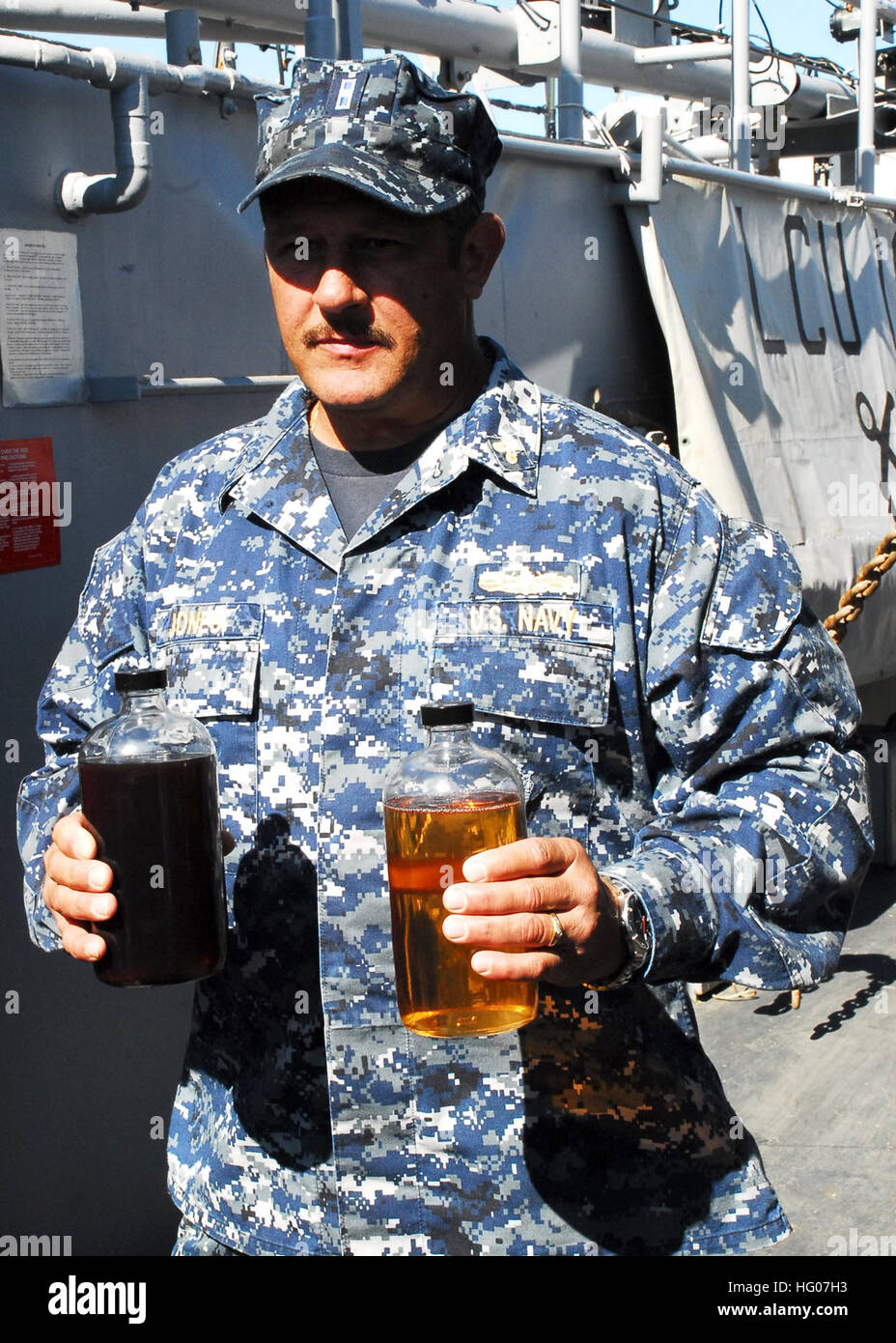 Virginia lewis jones hi-res stock photography and images - Alamy