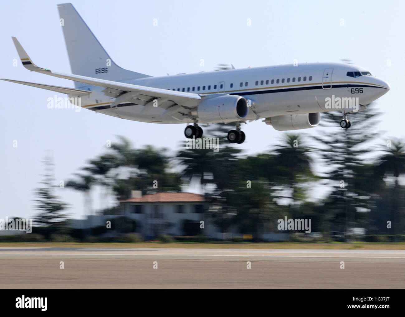 Fleet logistics support squadron vr 57 hi-res stock photography and ...