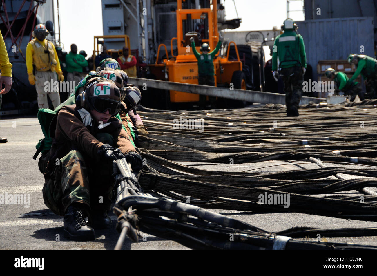 Aircraft barricade drills hi-res stock photography and images - Alamy