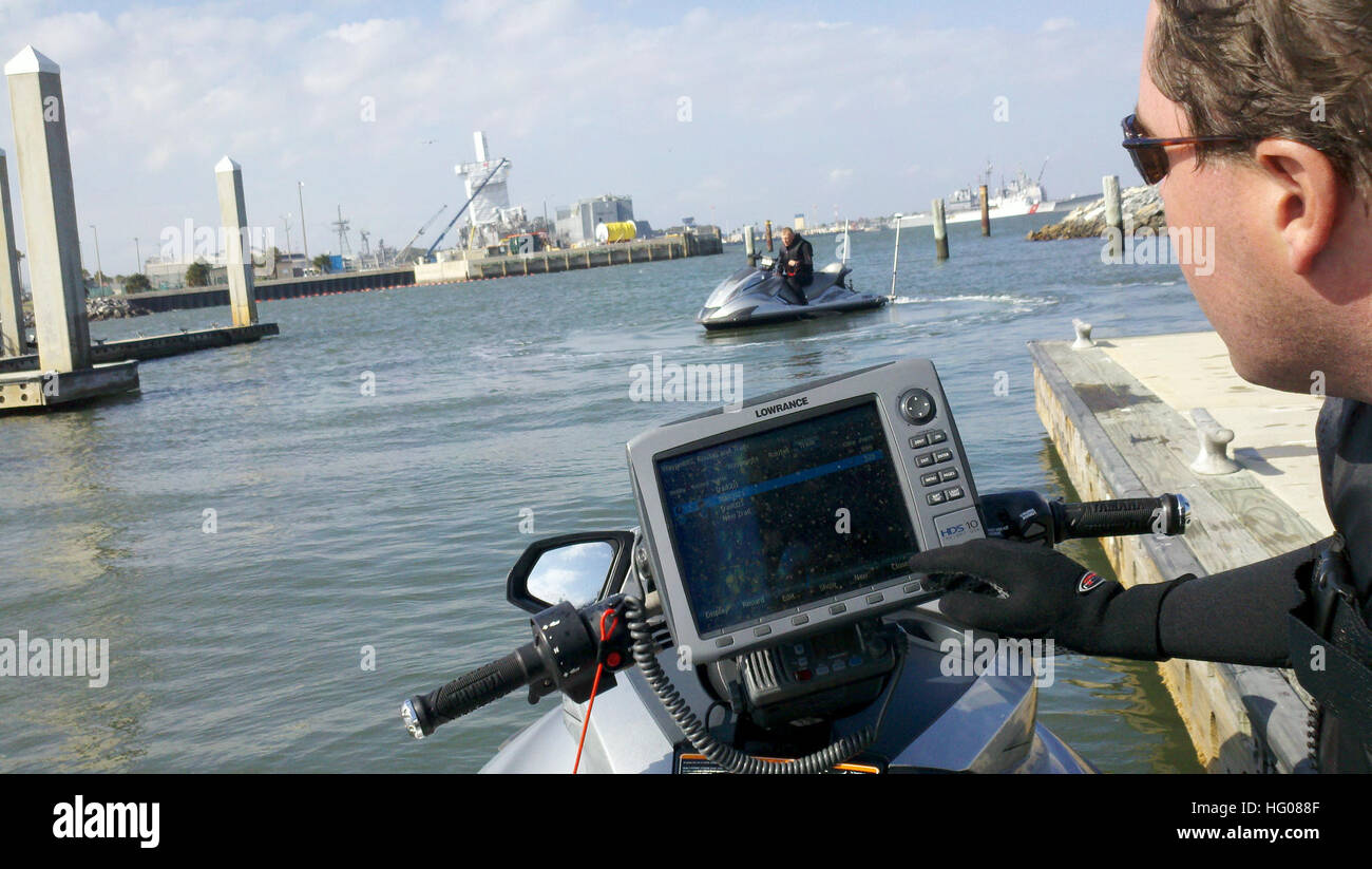 Fleet Survey Team Personnel Conduct Ocean Surf And Survey Training In