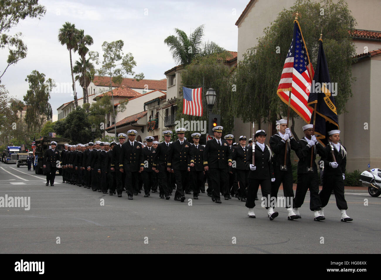 The U.S. Navy Color Guard from Naval Operational Support Center Port ...