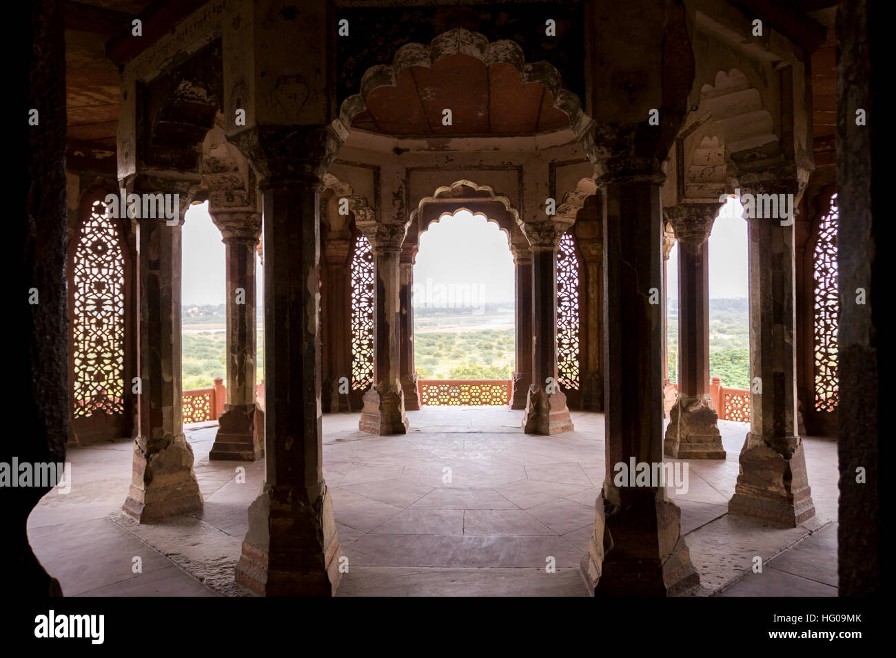 Inside of the Agra fort. Agra, Uttar Pradesh. India Stock Photo - Alamy