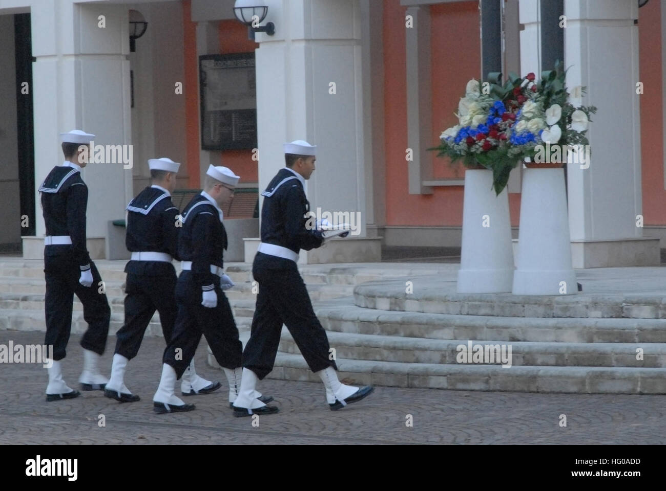 111207-N-AQ948-035 NAPLES, Italy (Dec. 7, 2011) Members of the Naval ...