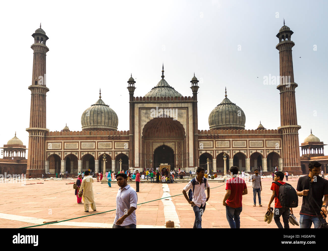 Faithful and tourists in the big Indian Mosque. Old Delhi, Delhi. India ...