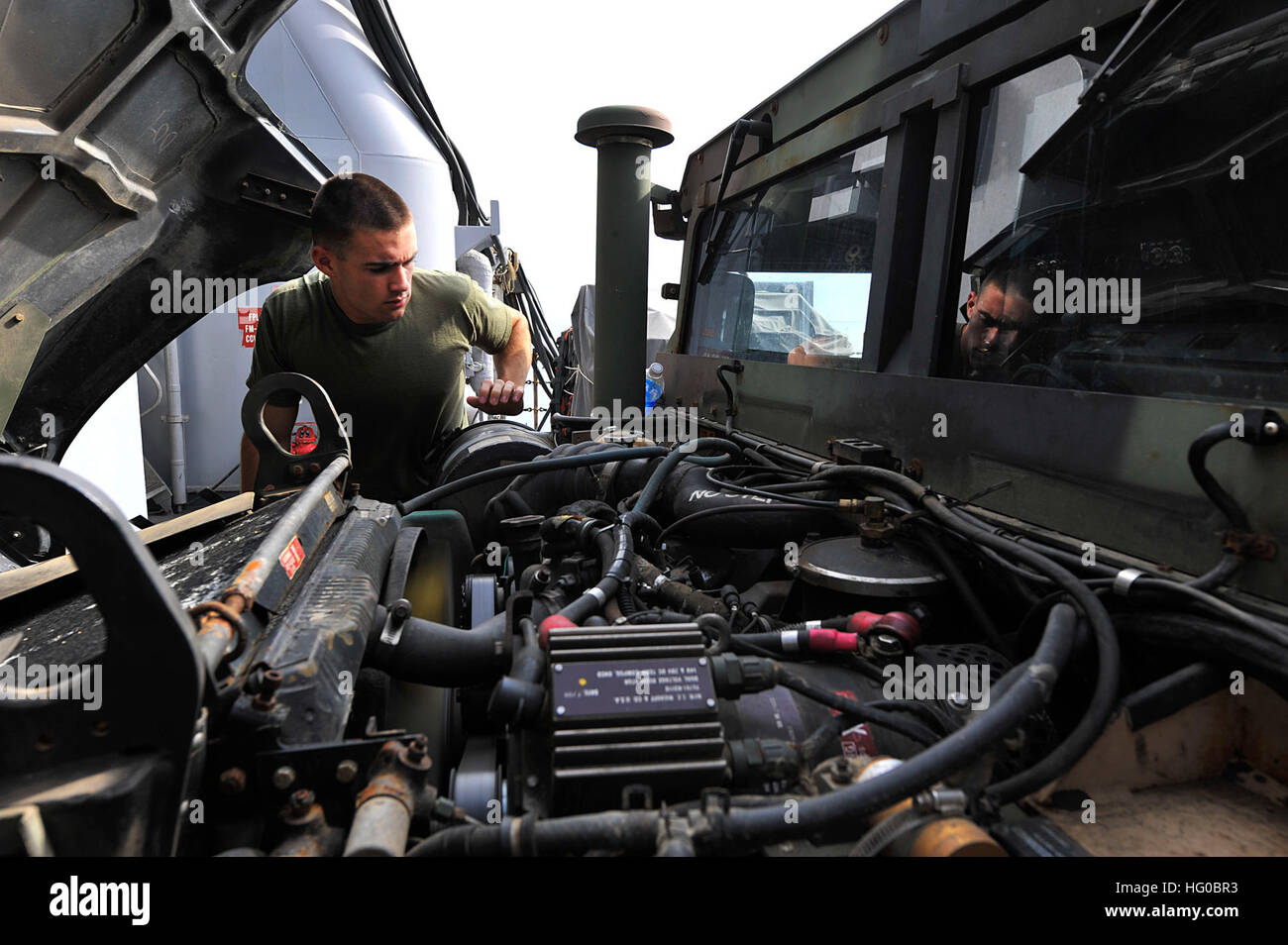 Ship sterns hi-res stock photography and images - Alamy