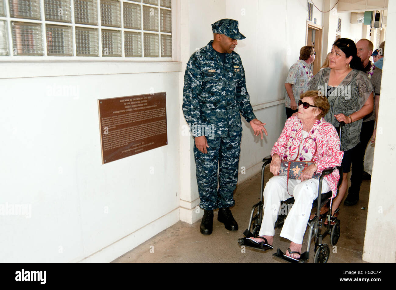 Station hypo hi-res stock photography and images - Alamy