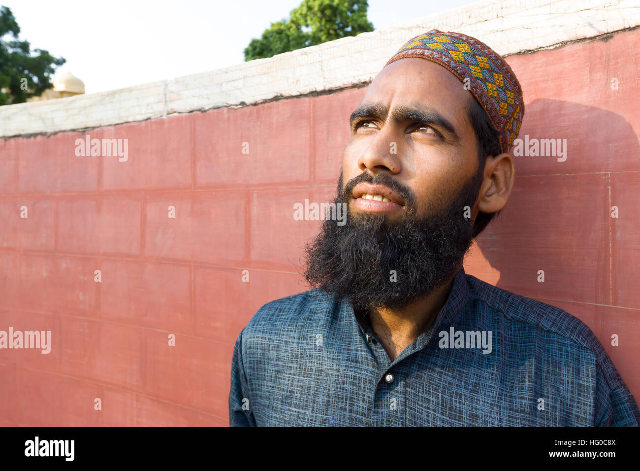 Young pakistani portrait jaipur hi-res stock photography and images - Alamy