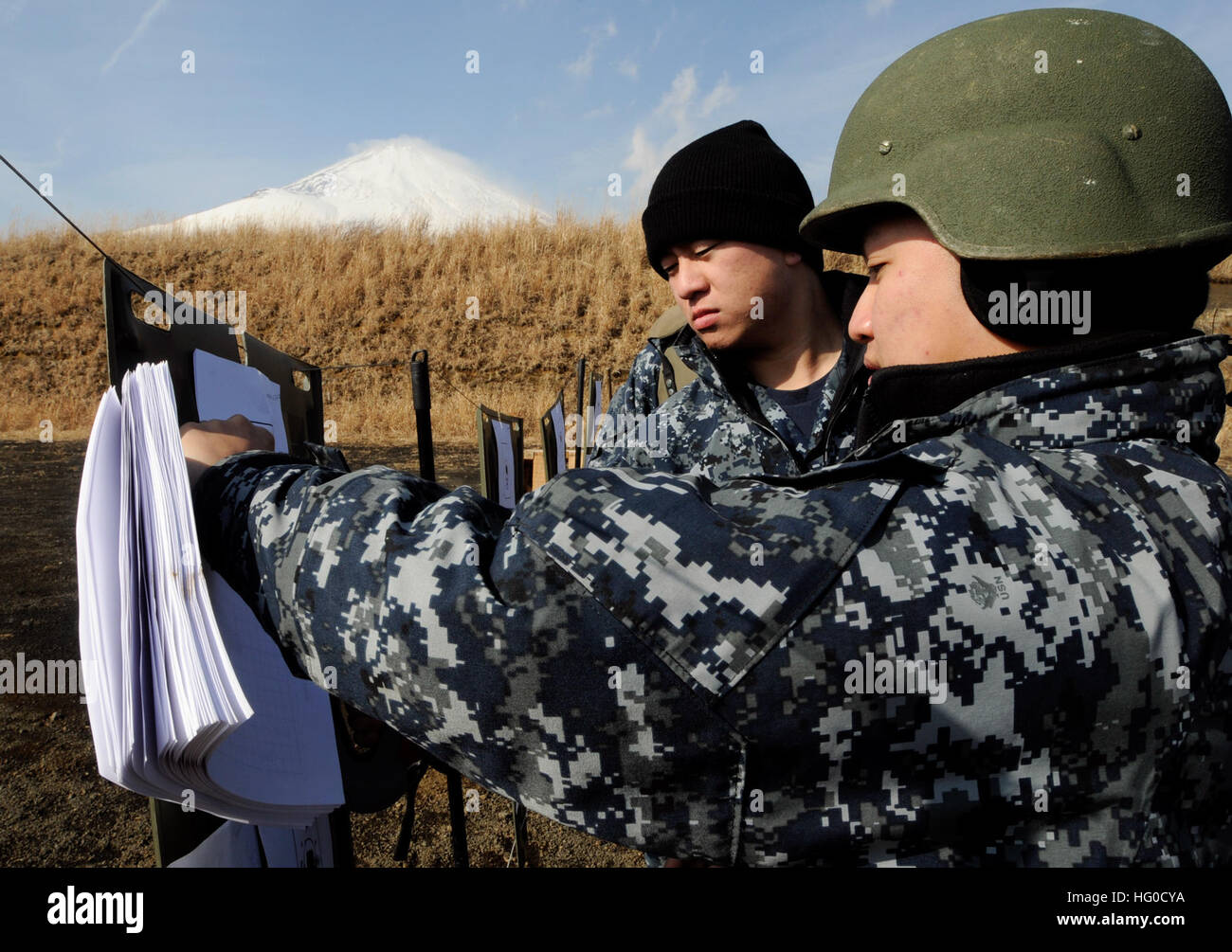 Assigned To The Command Ship Uss Blue Ridge Lcc 19 High Resolution ...