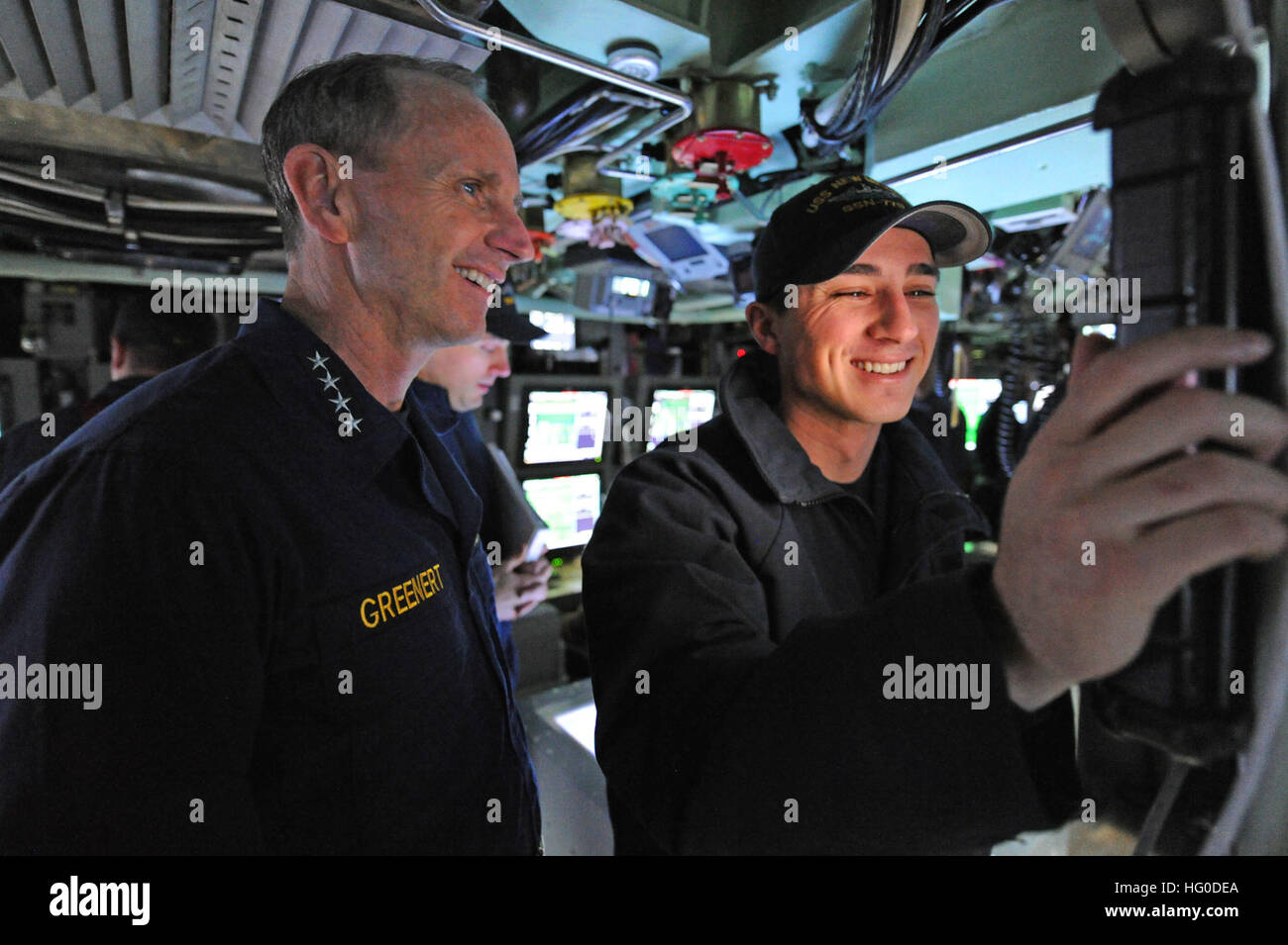 Hms astute ssn 20 hi-res stock photography and images - Alamy