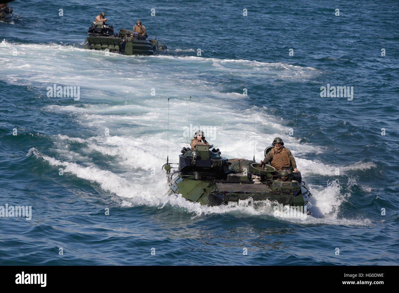 120201-M-DK975-055 ATLANTIC OCEAN (Feb. 1, 2012) U.S. Marine Corps ...