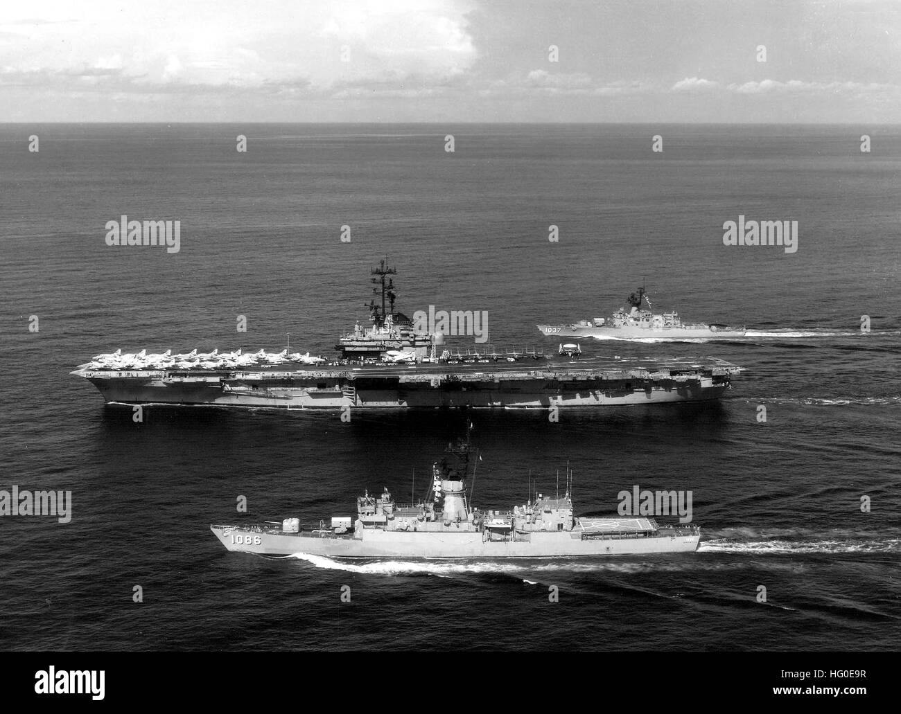 Uss hancock hi-res stock photography and images - Alamy