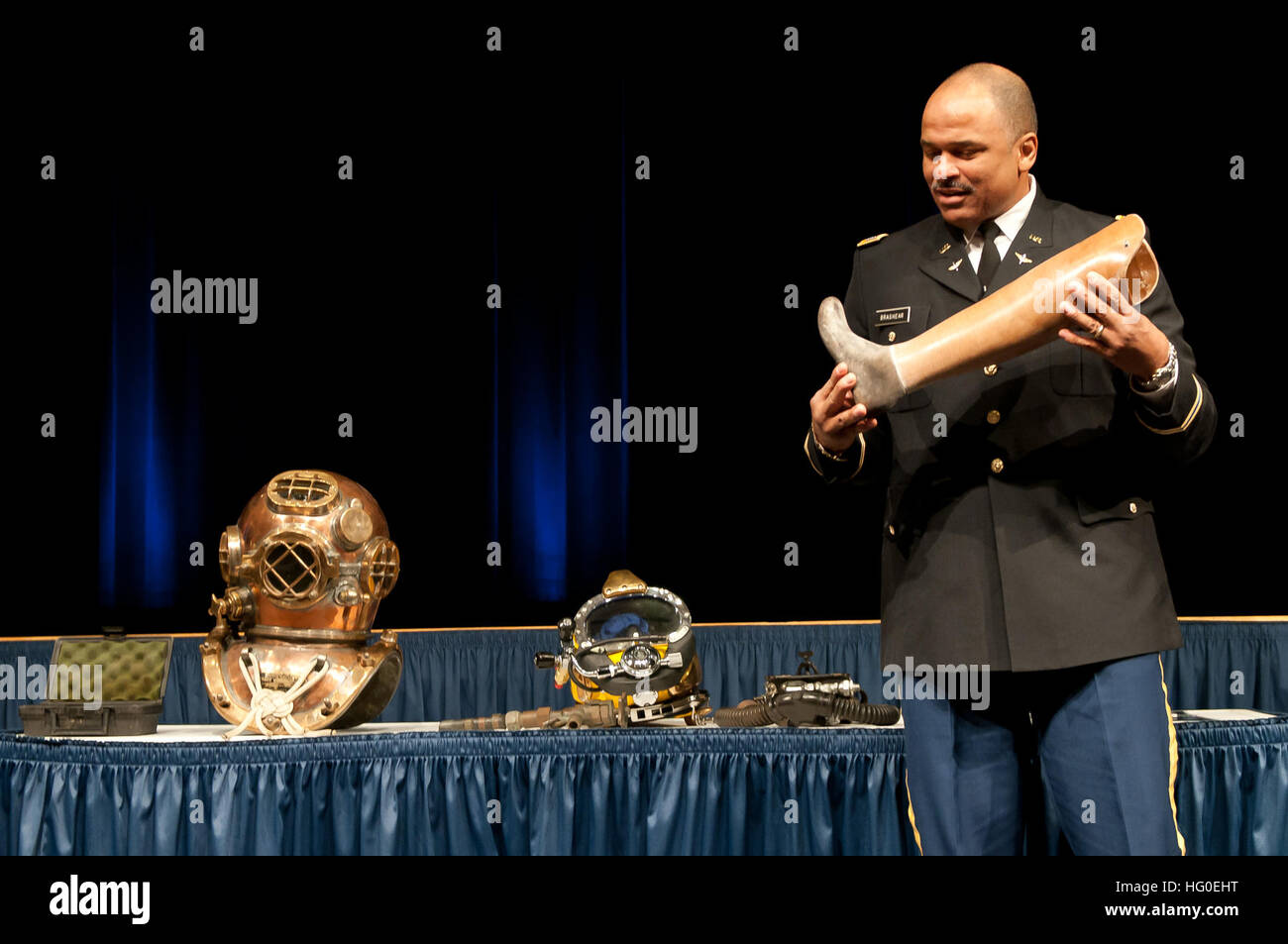 Us army warrant officer month hi-res stock photography and images - Alamy