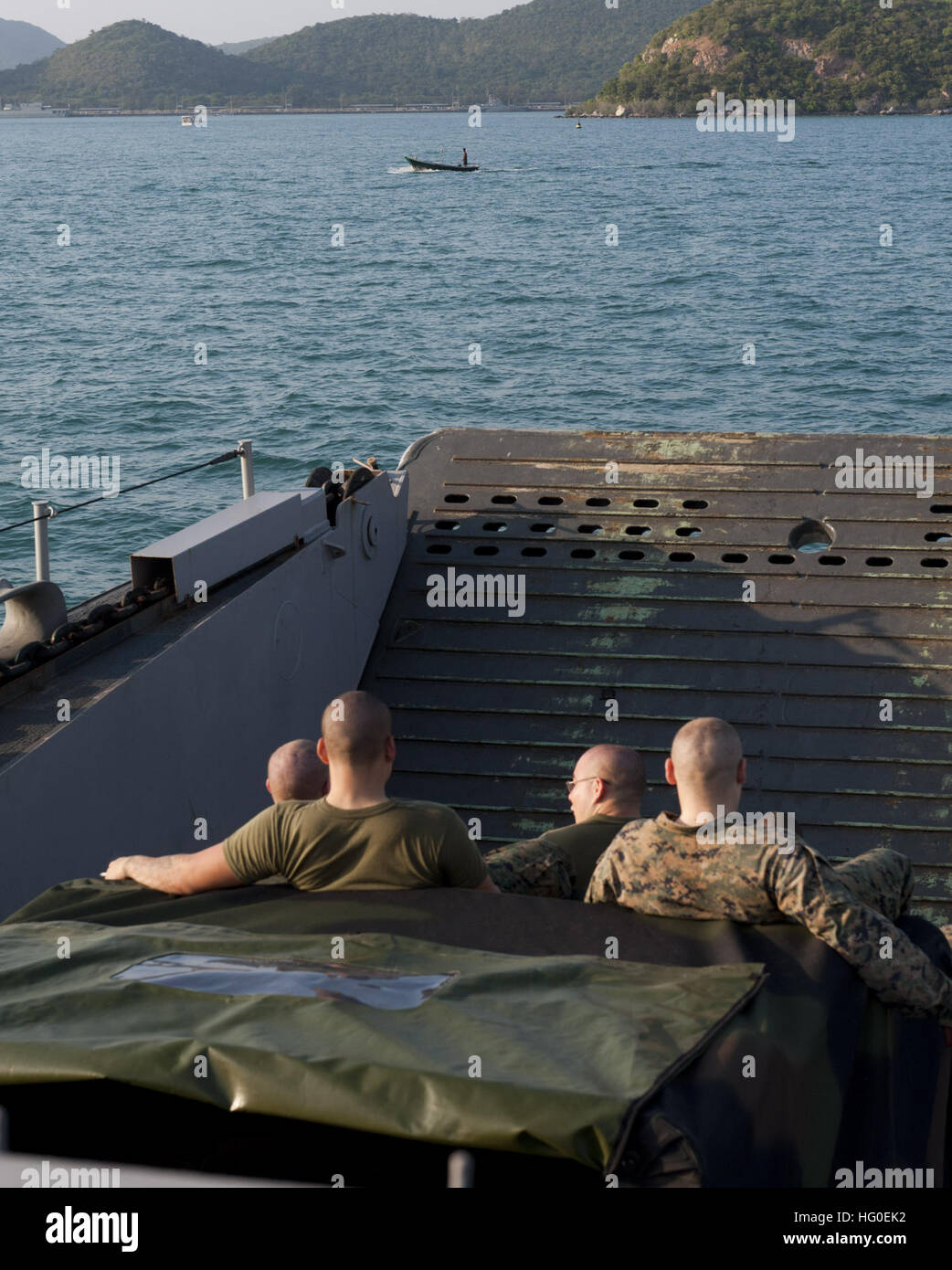 Humvee gulf war hi-res stock photography and images - Alamy