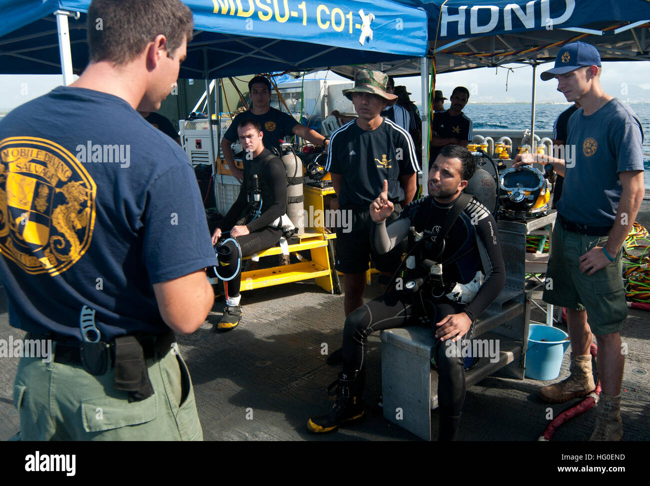 120213-N-WX059-152 PACIFIC OCEAN (Feb. 13, 2012) Navy Diver 1st Class ...