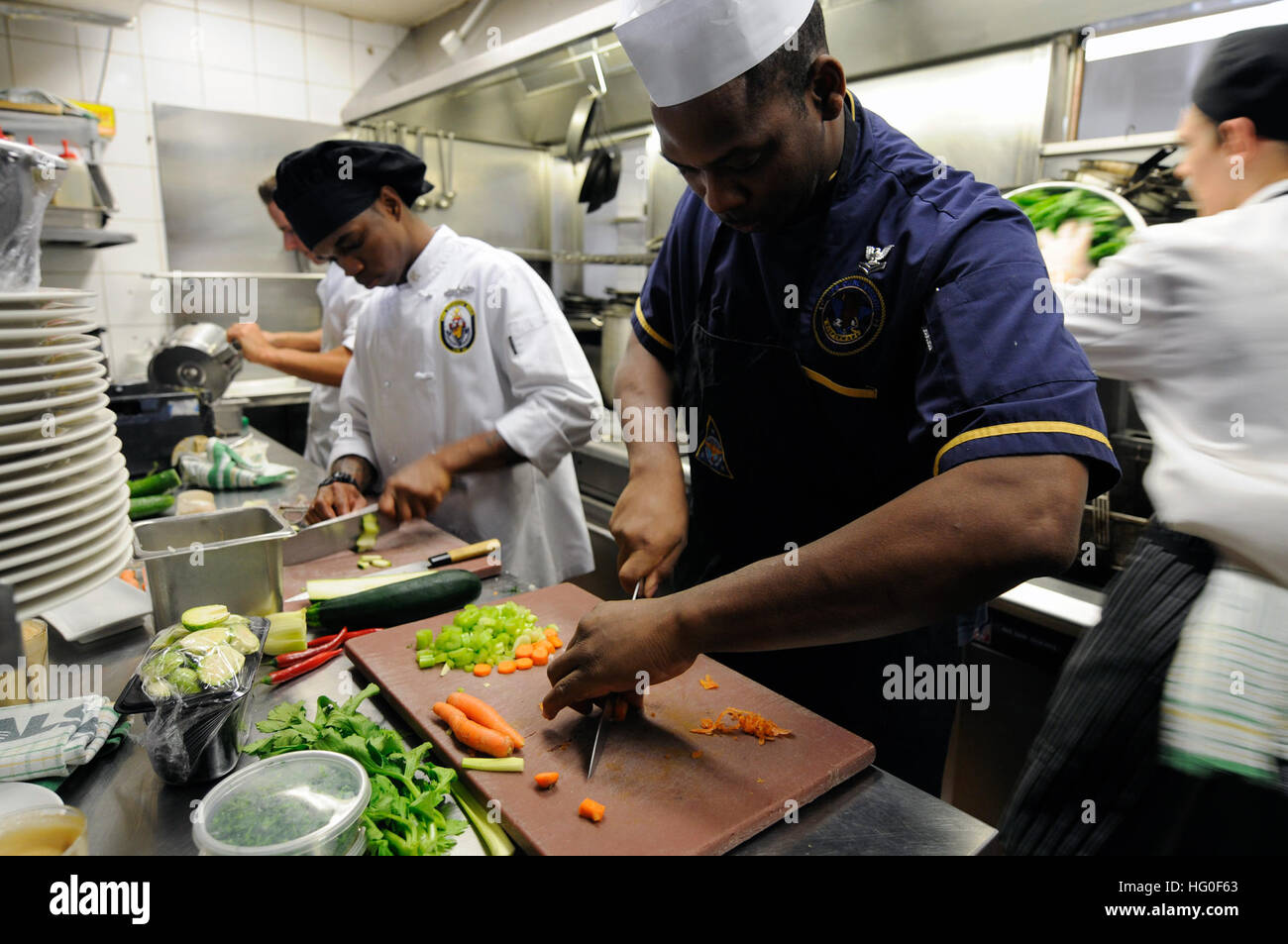 Culinary specialists from USS Bunker Hill (DDG 52) and USS Carl Vinson ...