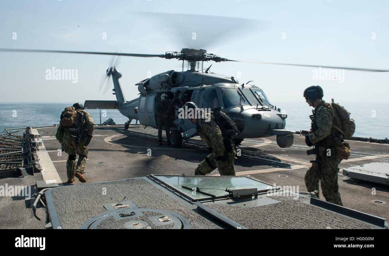 Sailors assigned to Explosive Ordnance Disposal Mobile Unit (EODMU) 3 ...