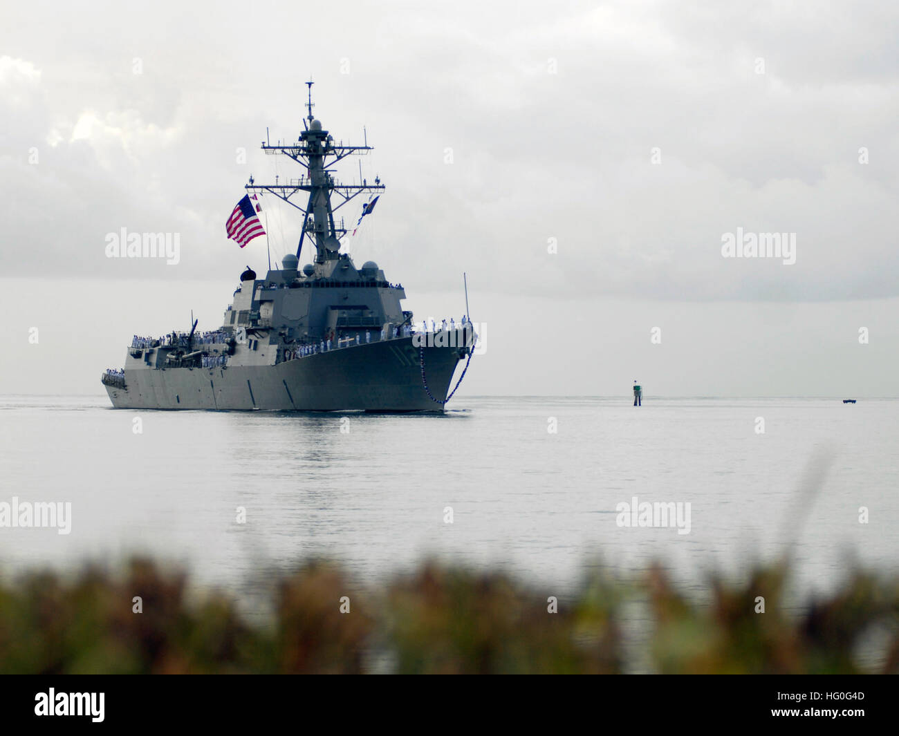Guided-missile destroyer USS Michael Murphy (DDG 112) arrives at its ...