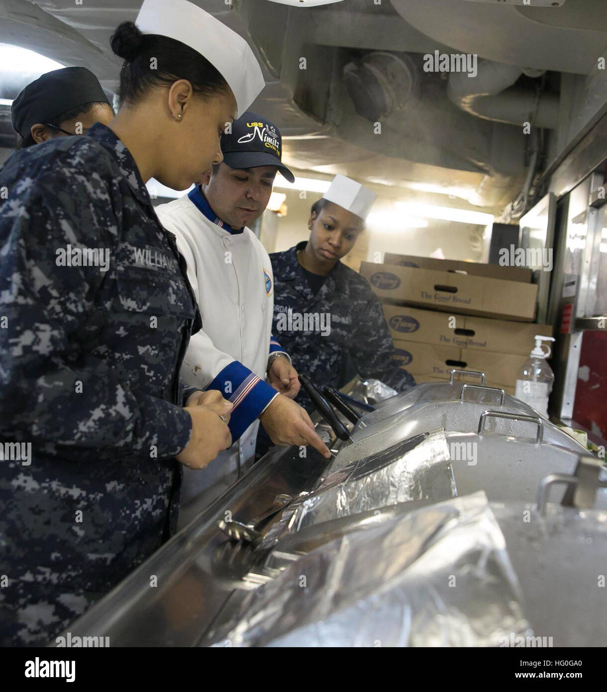 Culinary Specialists on board the aircraft carrier USS Nimitz (CVN 68 ...