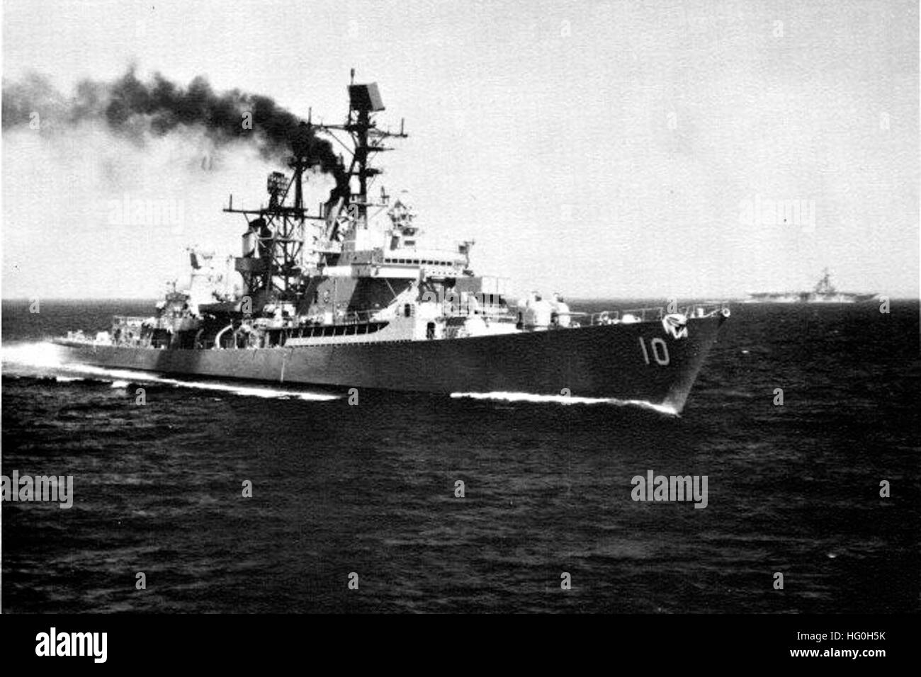 USS King (DLG-10) off Vietnam in 1969 Stock Photo - Alamy