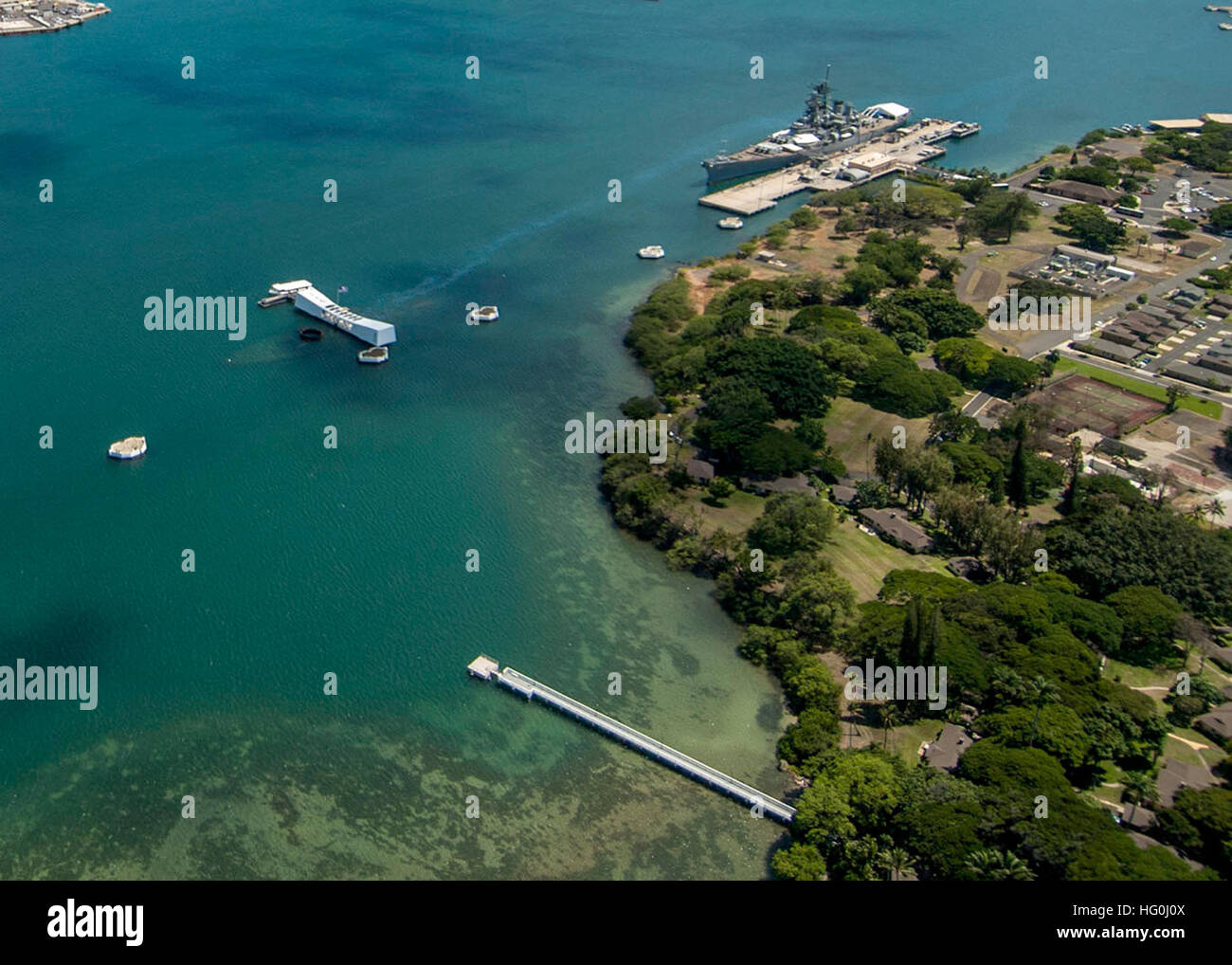 Uss arizona memorial aerial hi-res stock photography and images - Alamy