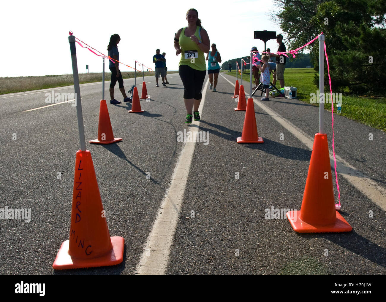 Sailors and family members participate in the Women in Defense 5K/10K ...