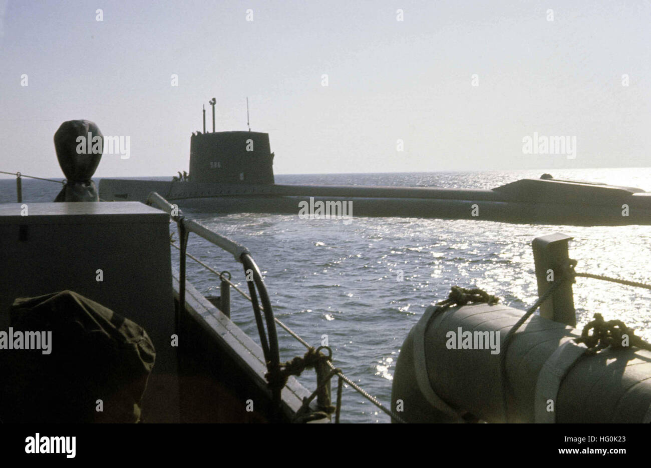 USS Triton departure - 16 February 1960 - 0858625 Stock Photo - Alamy