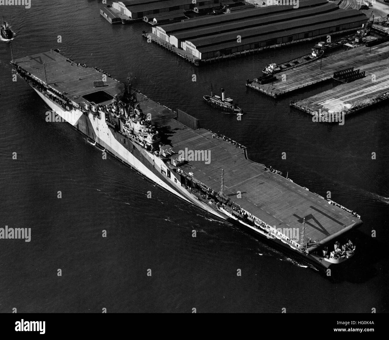 USS Ticonderoga CV-14 at Norfolk, May 30, 1944 Stock Photo - Alamy