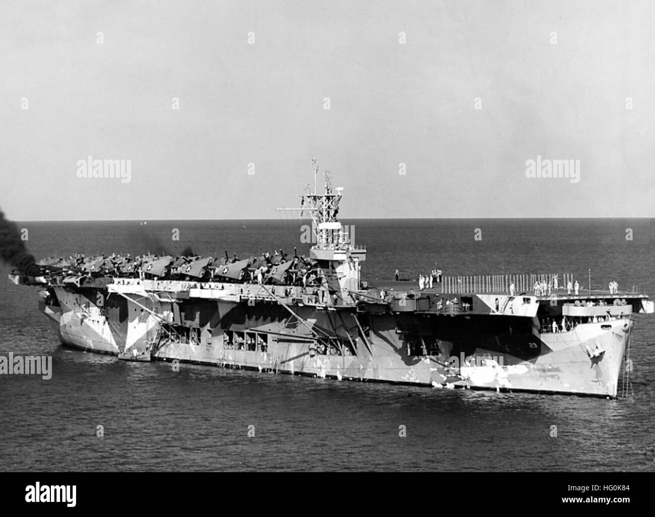 USS Santee (CVE-29) at anchor 1942 Stock Photo - Alamy